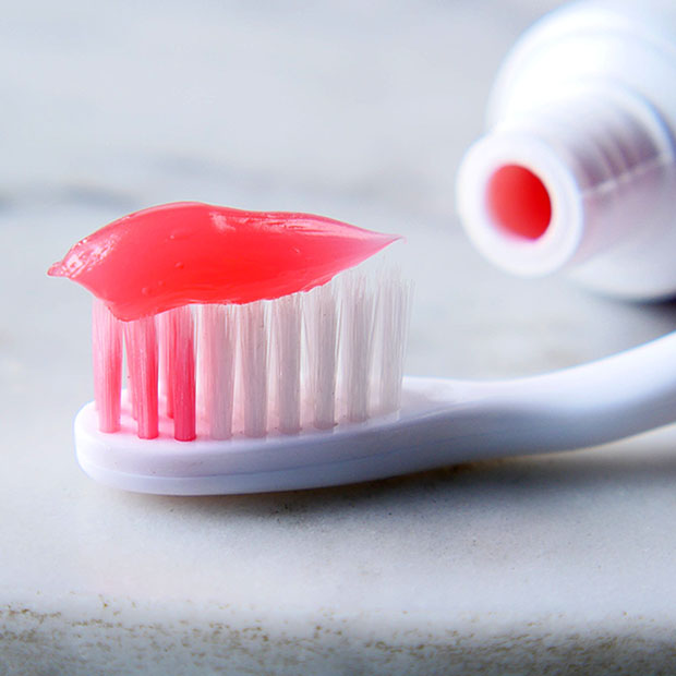 What Are the Main Ingredients in Toothpaste? – Olympia WA | Westside Dental
